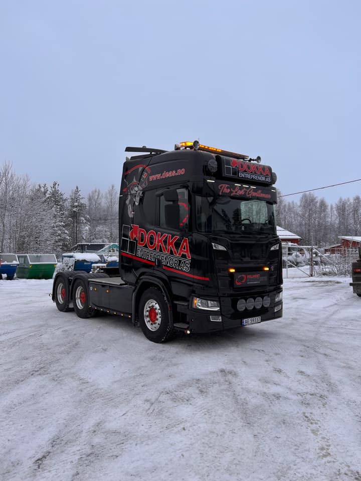 Innlandet Maskinutleie AS har investert i ny trekkvogn. Scania r650 som ...